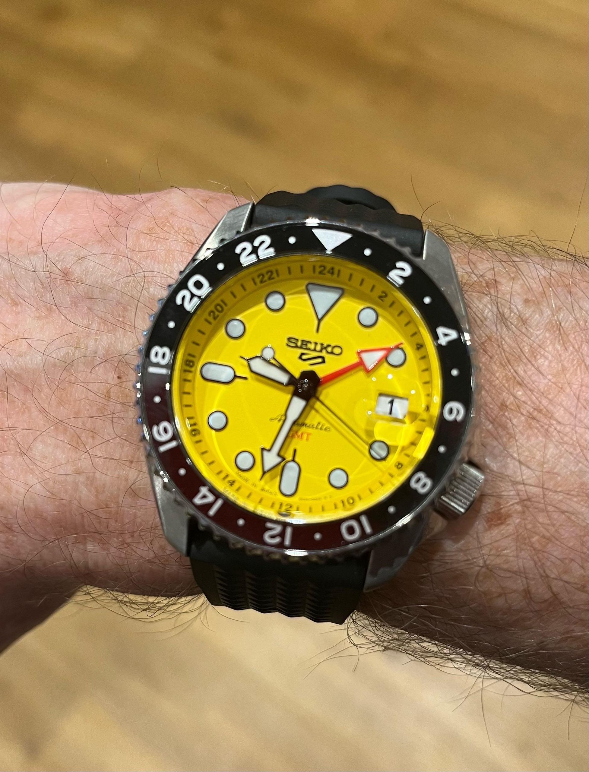 Seiko GMT - YELLOW!! (Won’t be many in the UK) | WatchCrunch