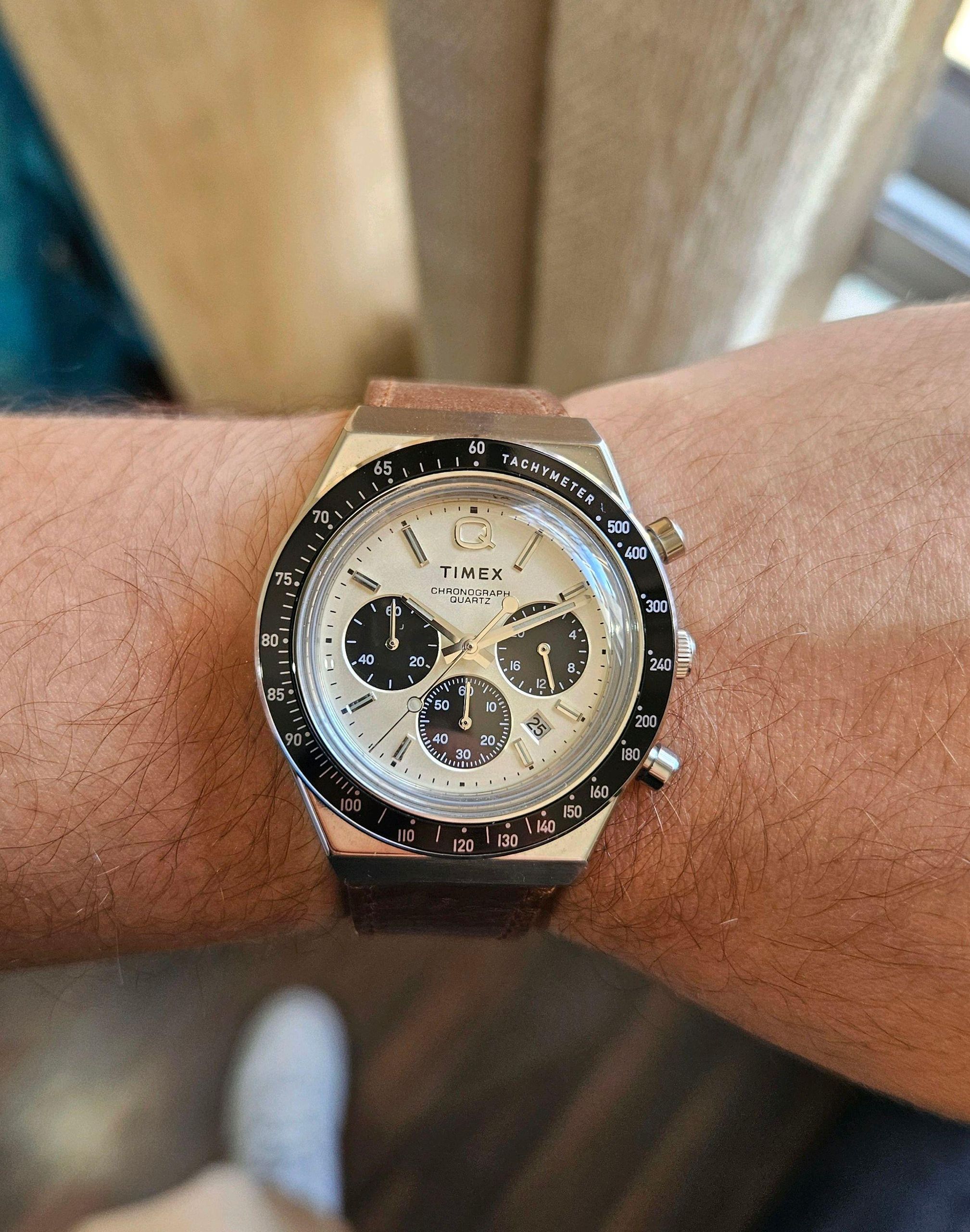 Timex Q "Panda" | WatchCrunch