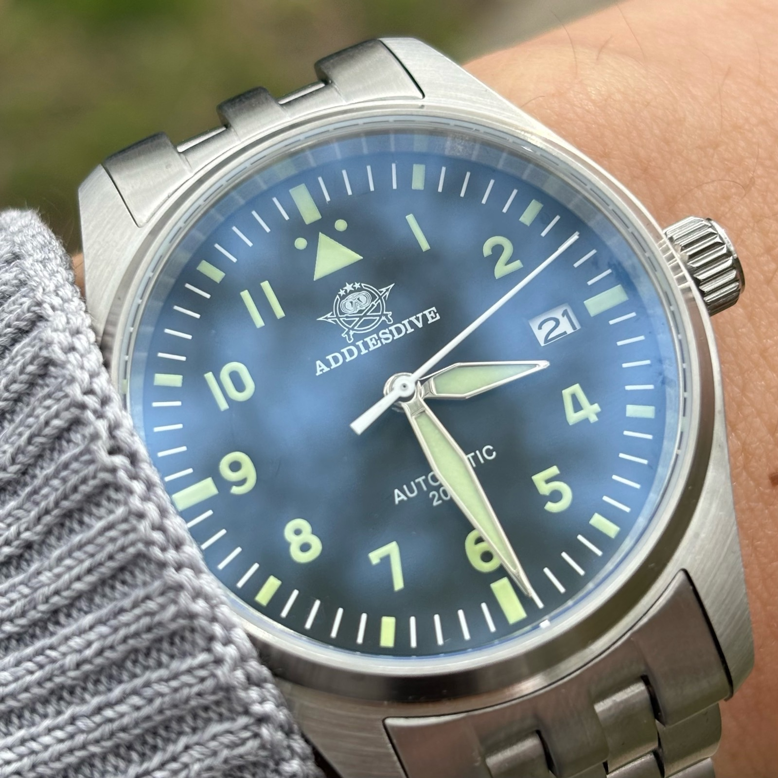 Addiesdive Pilot Diver - A Day on the Wrist Review | WatchCrunch