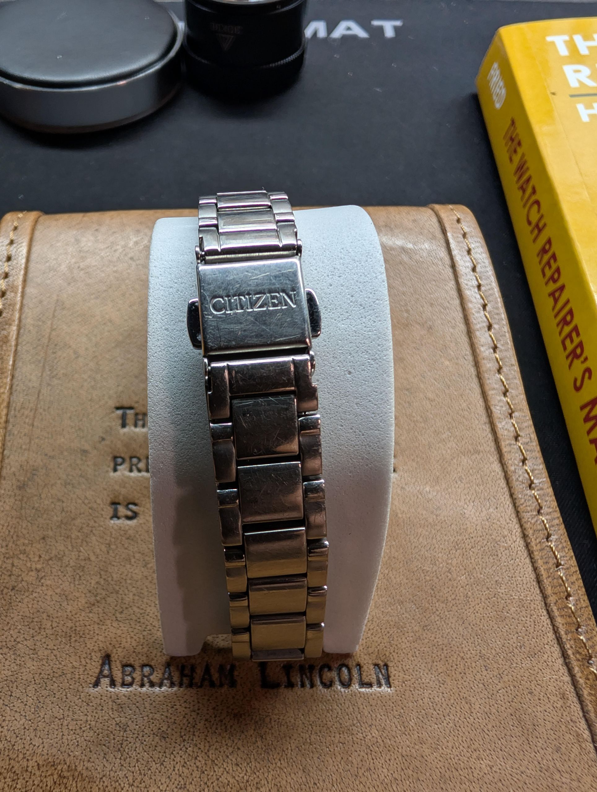 Pre-Owned Citizen Silhouette For Sale