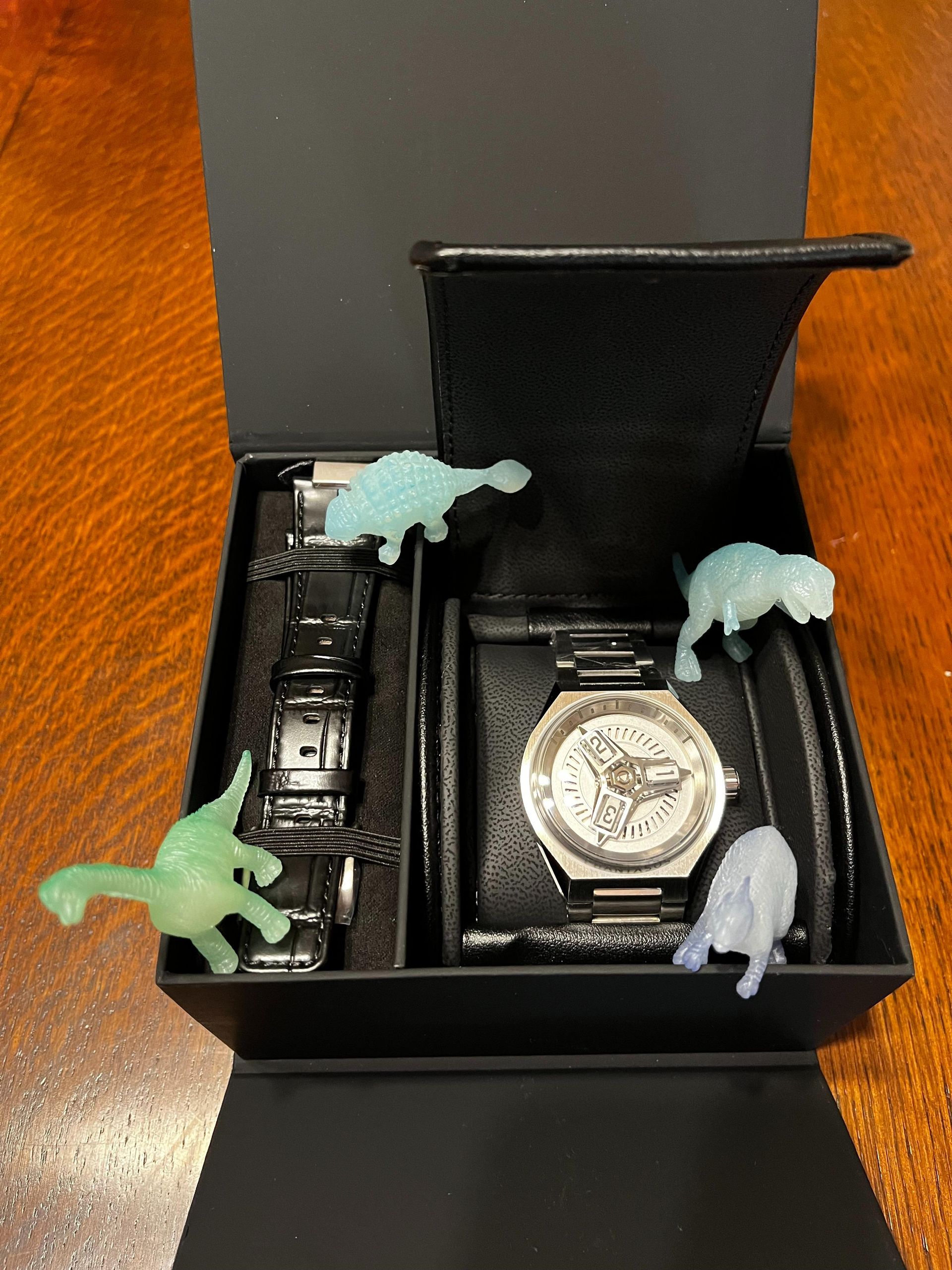 Buy a watch, help save the world? #9 (Phantasos Triclops Steel ...
