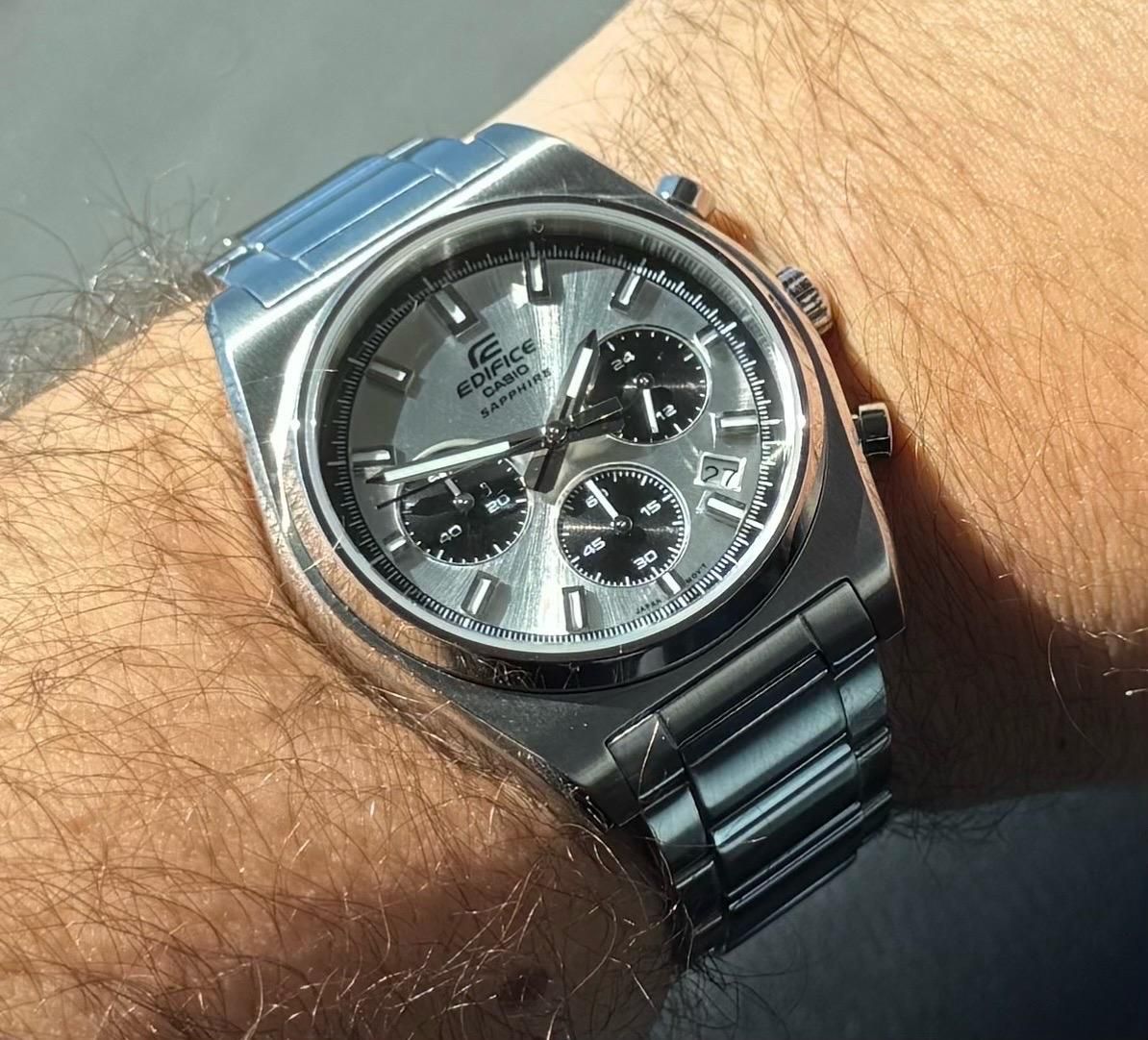 Casio Edifice Chronograph (Silver) | WatchCrunch