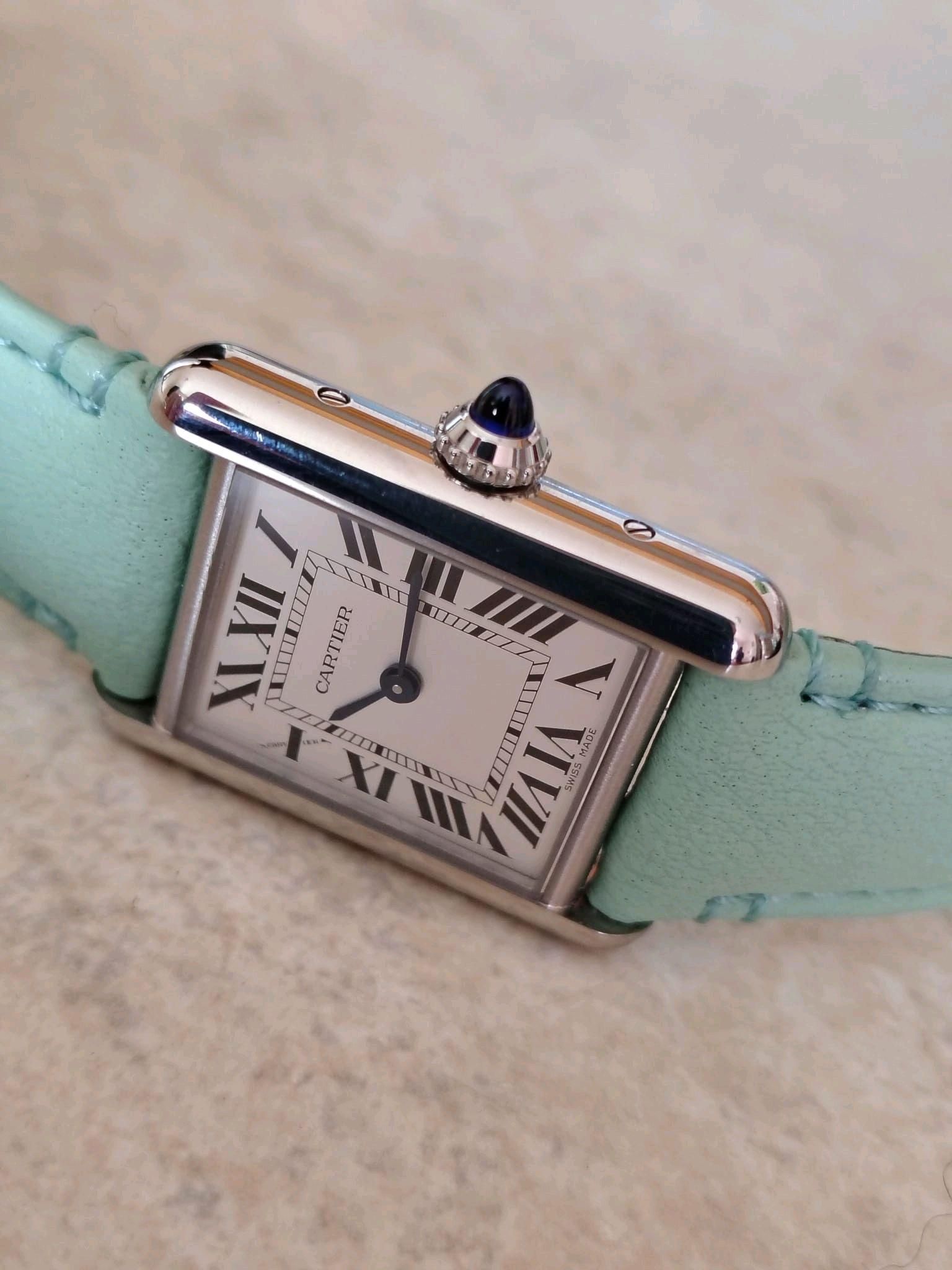 Cartier Tank Must Solarbeat | WatchCrunch