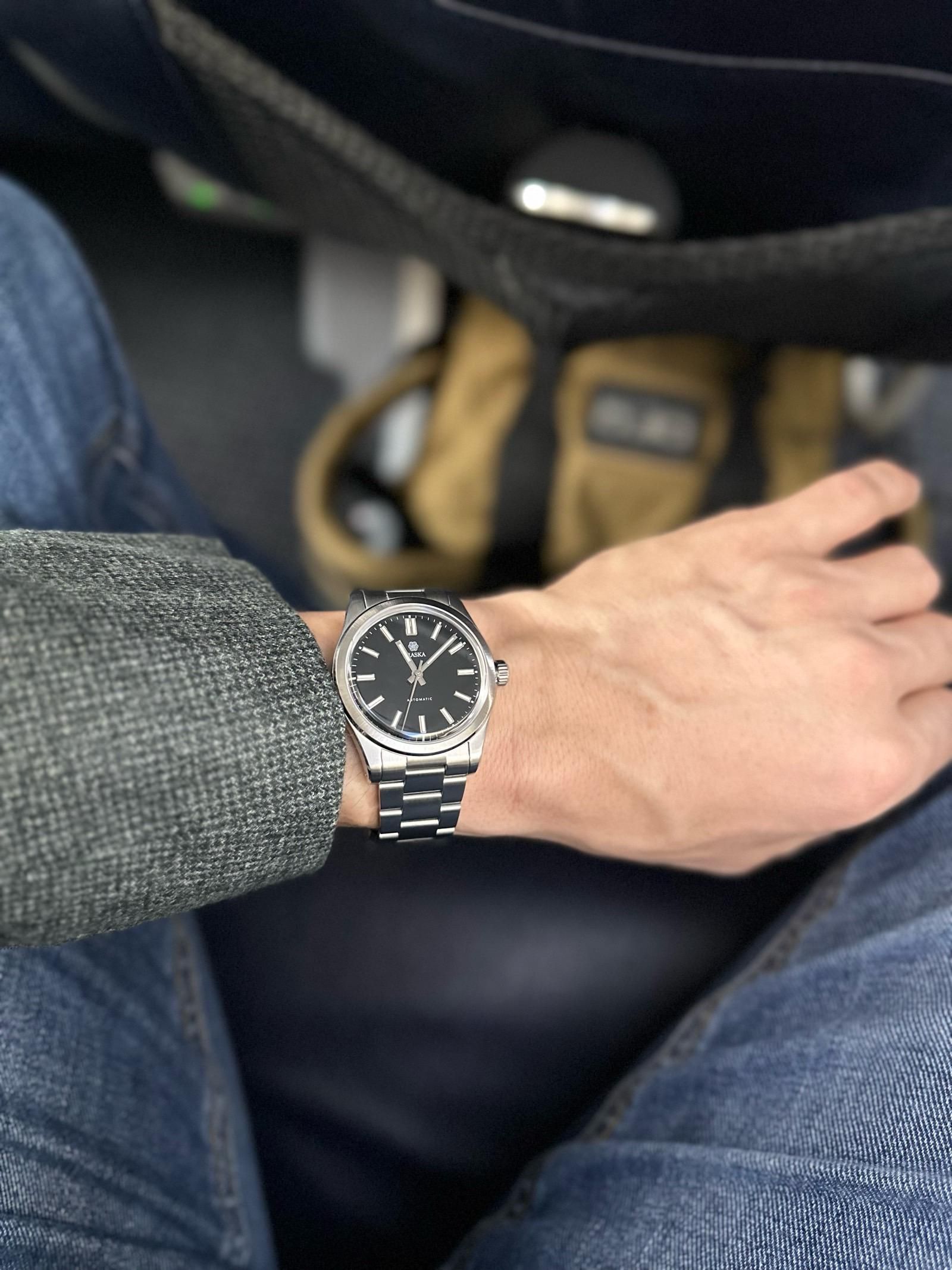 New Traska Commuter 36 colours | WatchCrunch