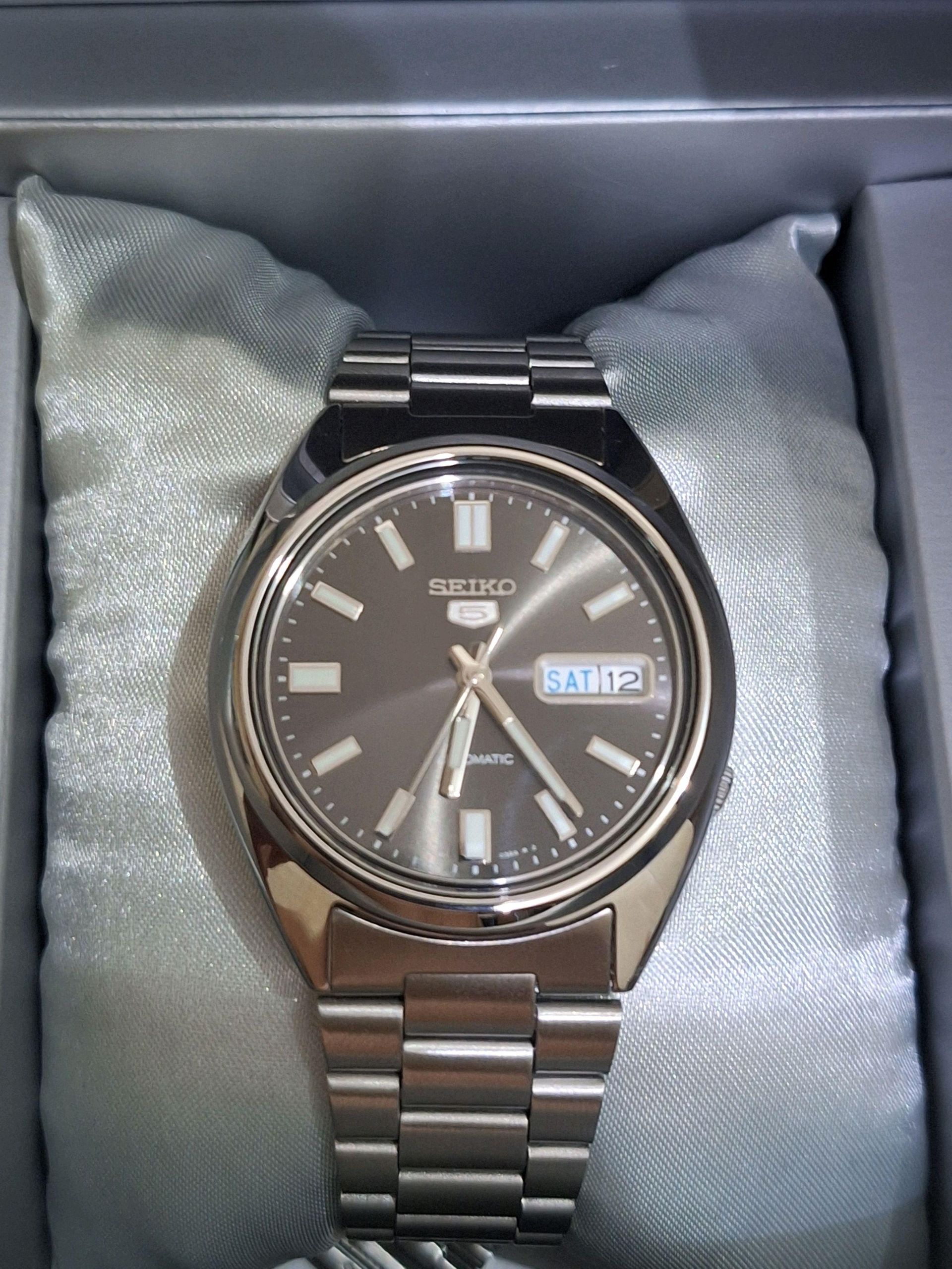 NOS SNXS79 | WatchCrunch