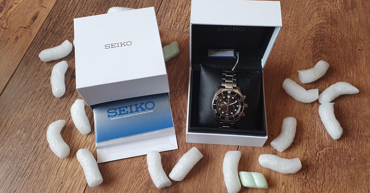 Seiko Sumo Chronograph Unboxing | WatchCrunch