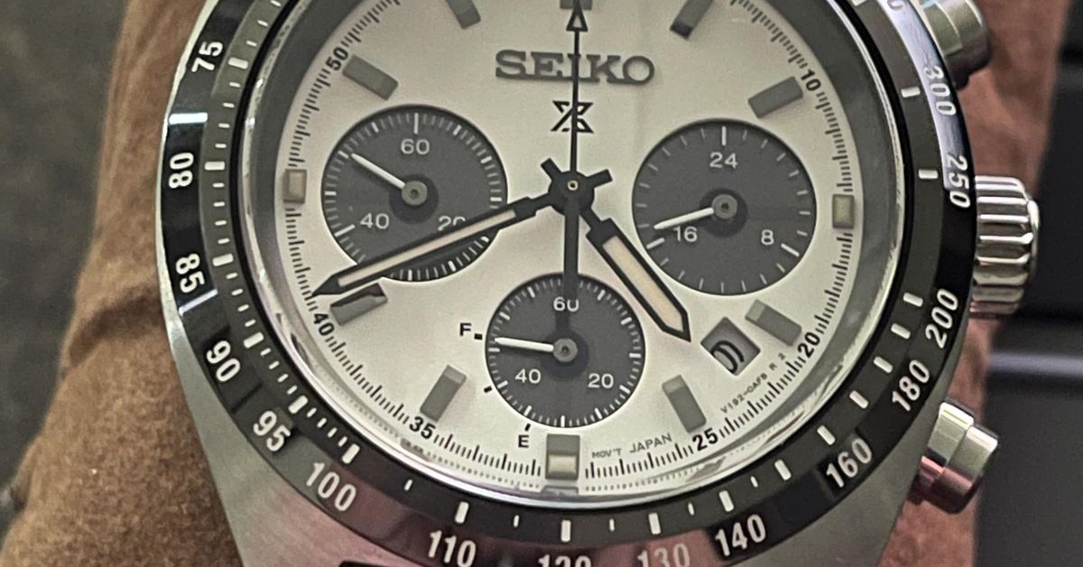 Seiko SSC813 Speedtimer | WatchCrunch