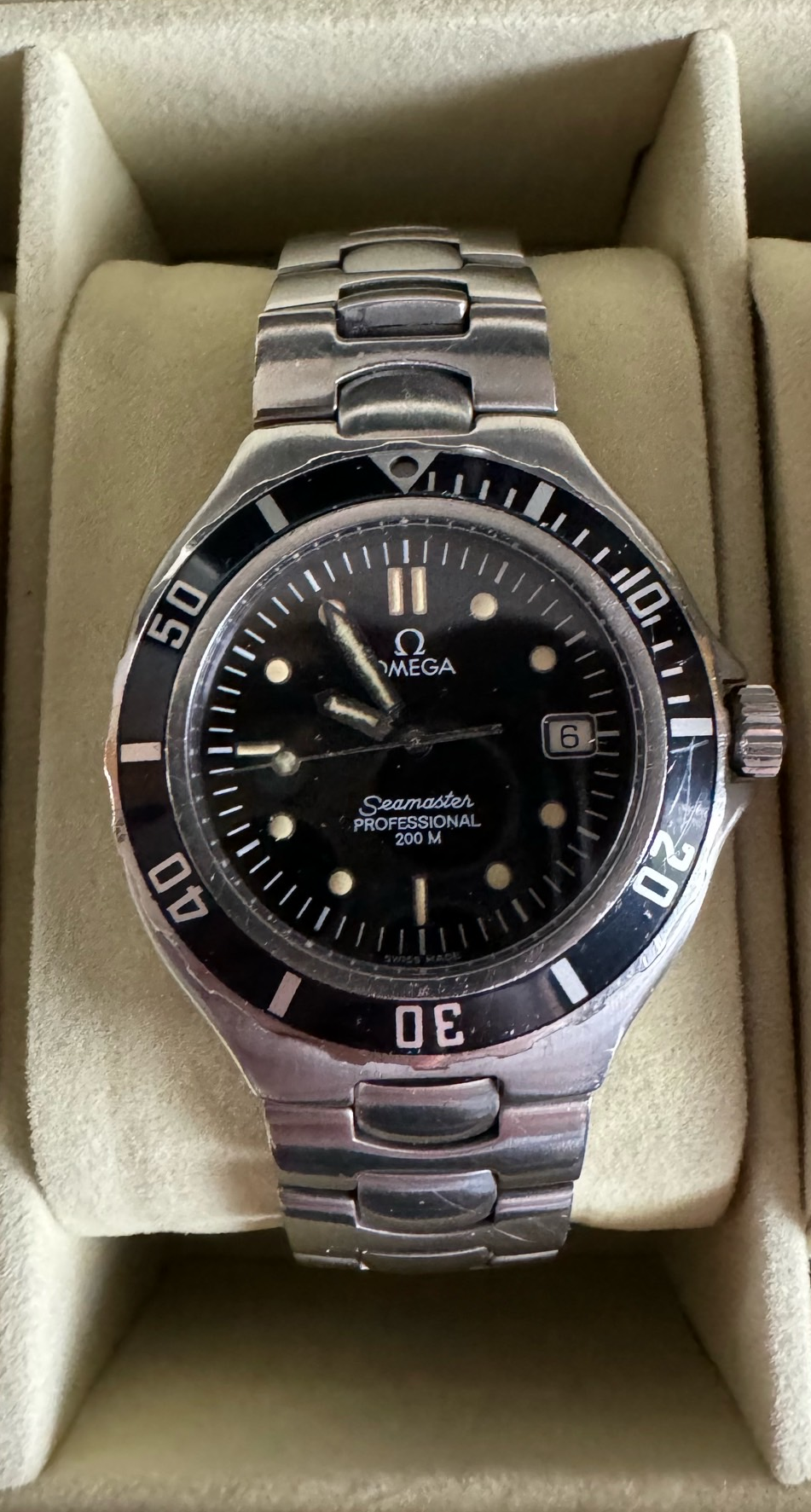 Omega Seamaster 200m Pre-Bond | WatchCrunch