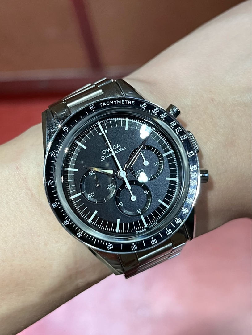 Omega Speedmaster FOIS | WatchCrunch