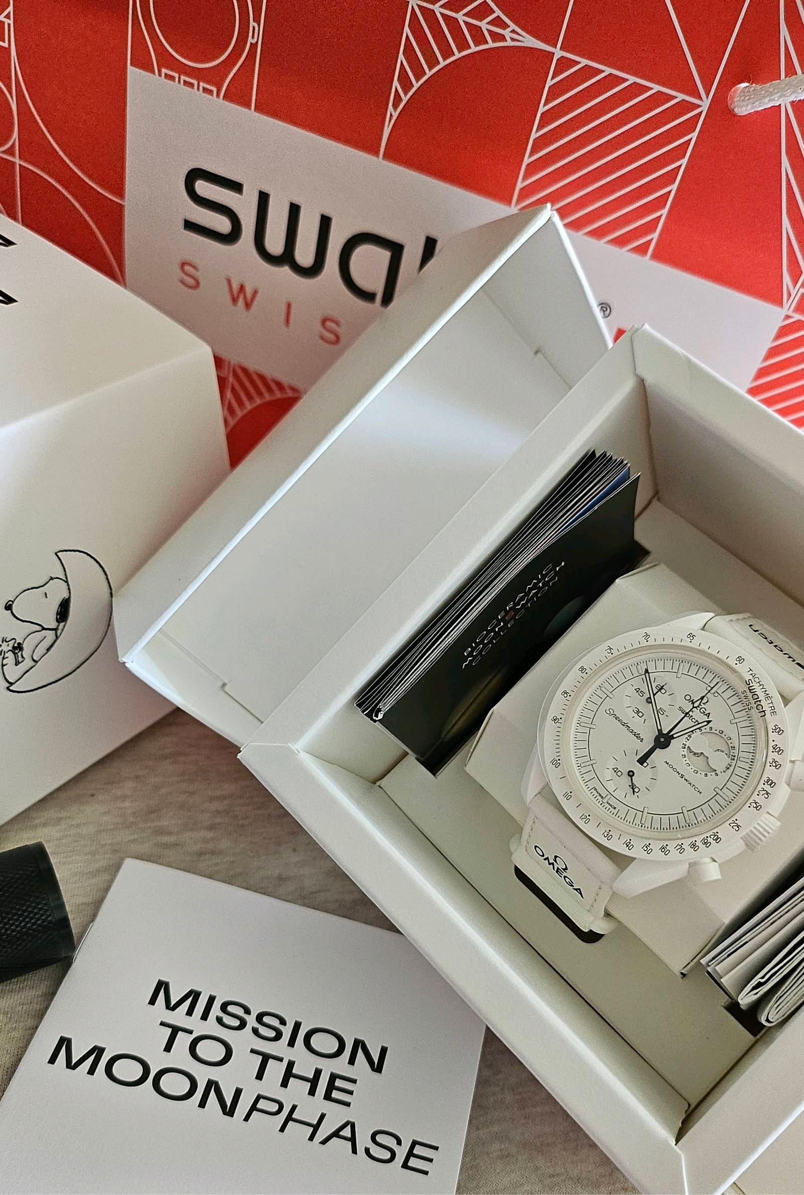 🚀 Mission to Moonphase - Full Moon | WatchCrunch