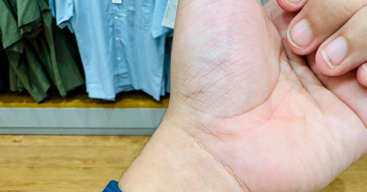 Knock-off Straps for the Tissot PRX?! | WatchCrunch