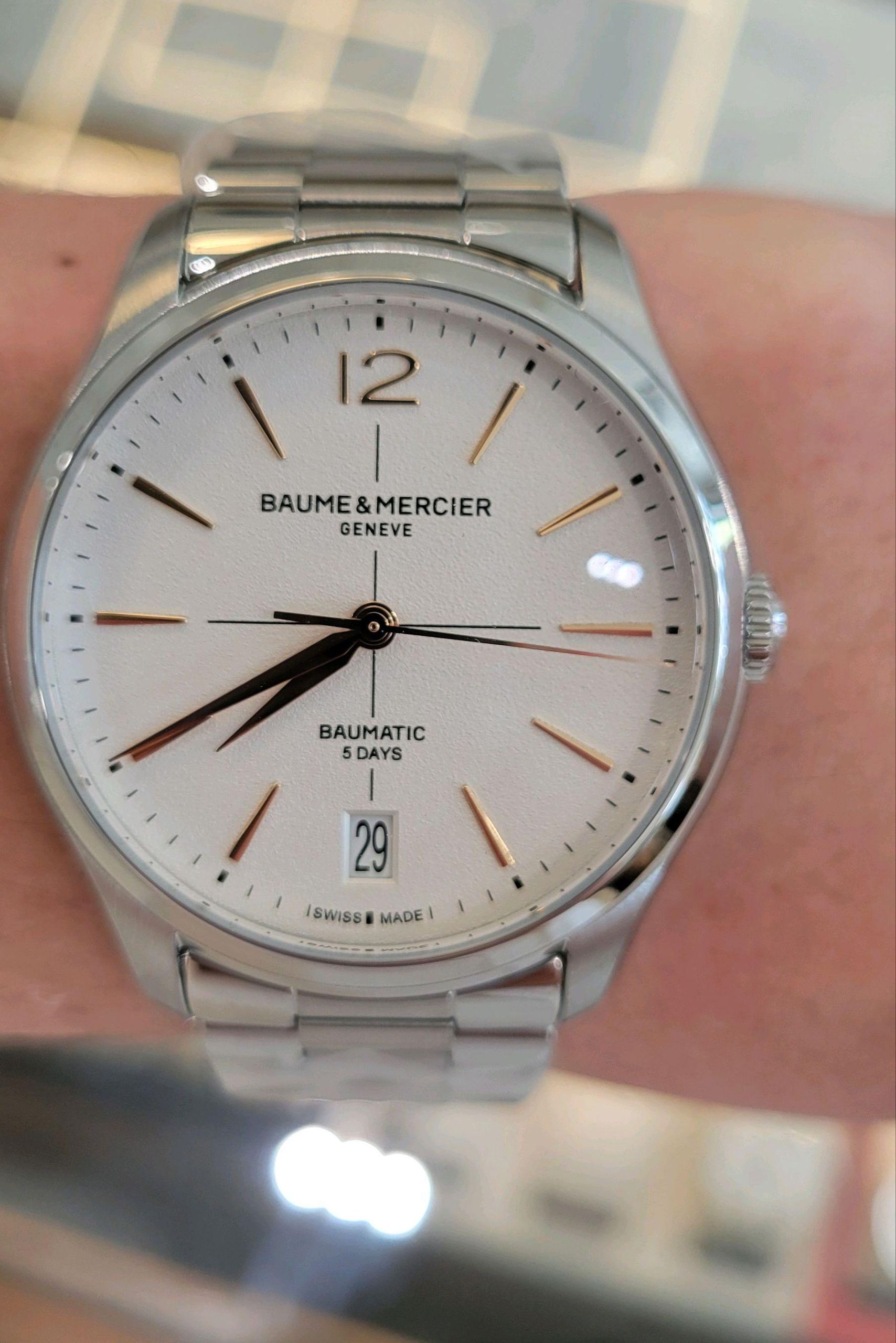 The baume et Mercier Clifton baumatic | WatchCrunch