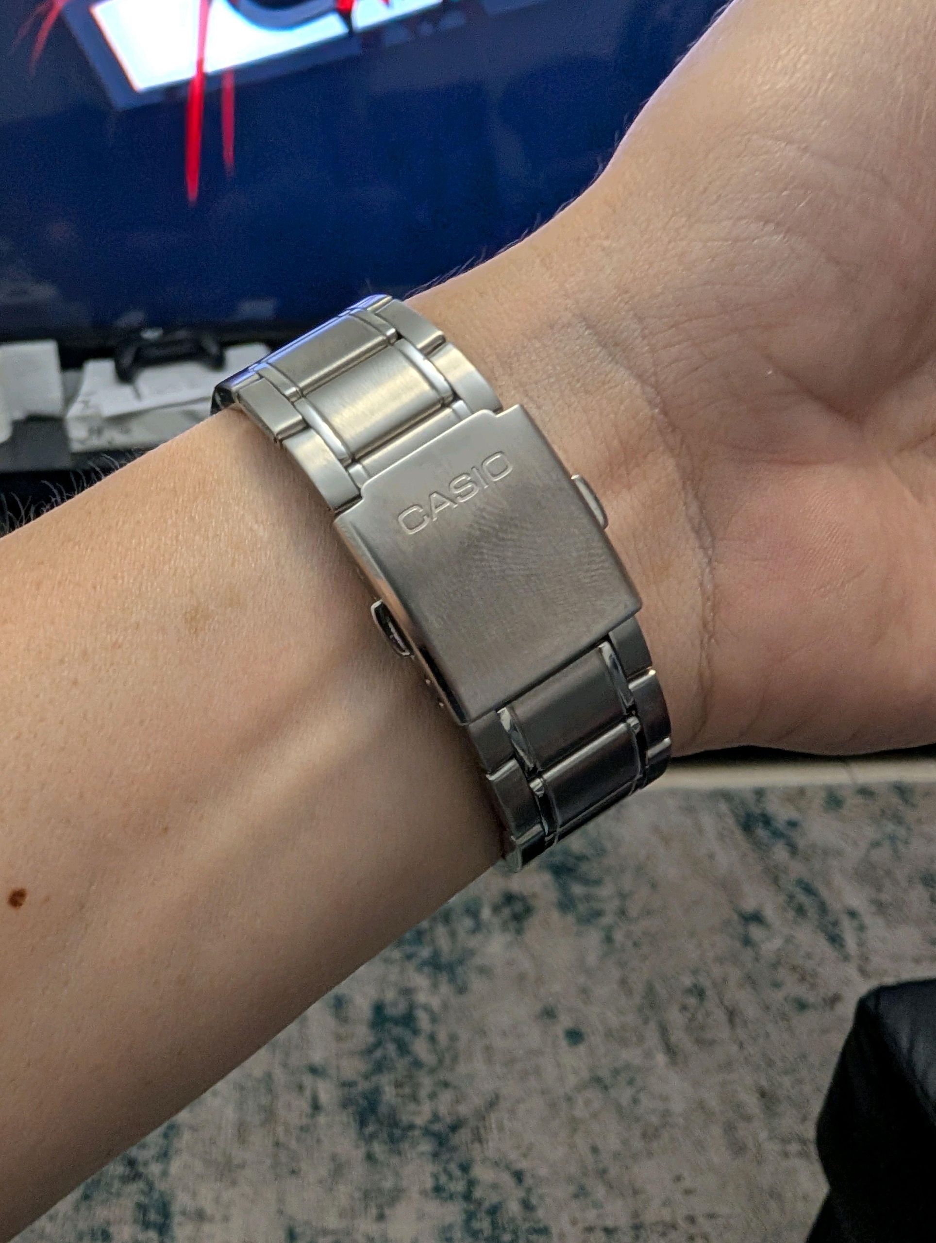 Casio Duro Starbucks | WatchCrunch