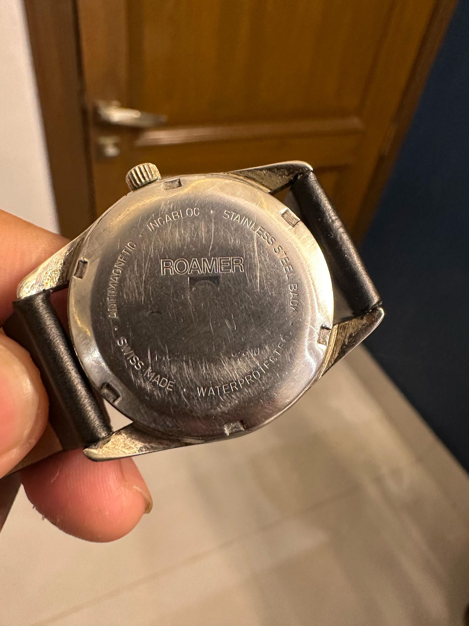 Roamer Elegant | WatchCrunch