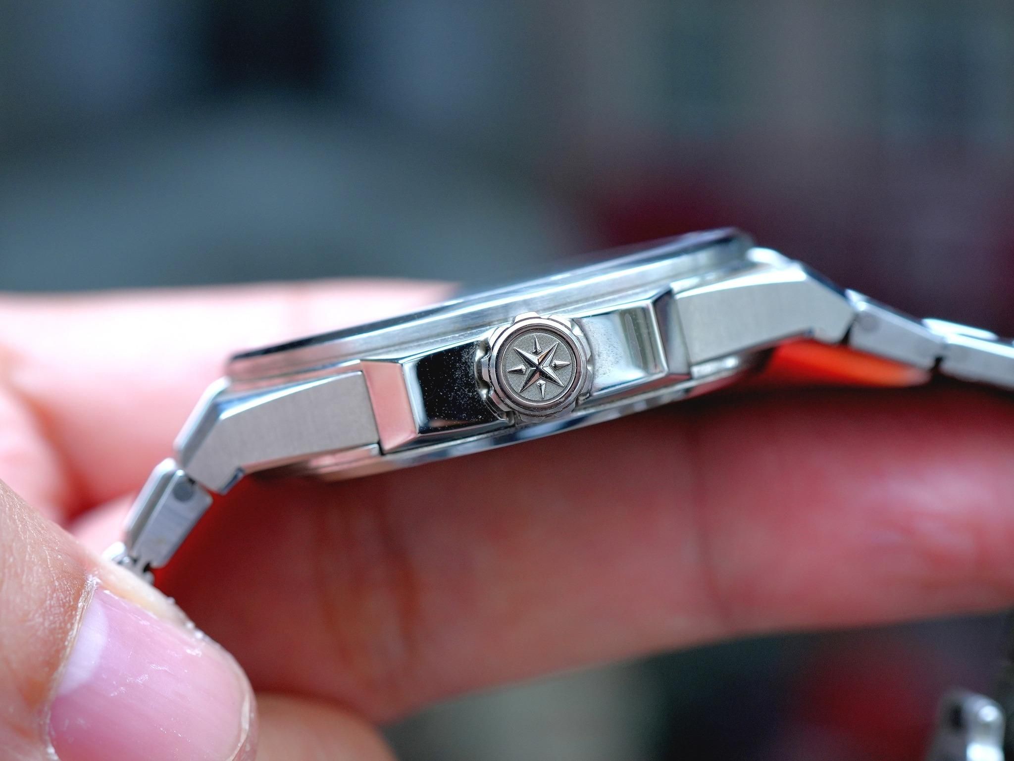 Today’s Pick: Chopard Alpine Eagle 41mm Blue (298600-3001) | WatchCrunch