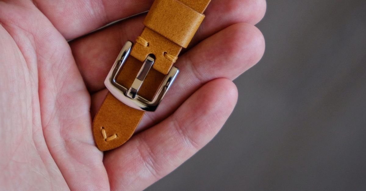 Officially the first strap made in Canada! 🇨🇦🇺🇦 | WatchCrunch