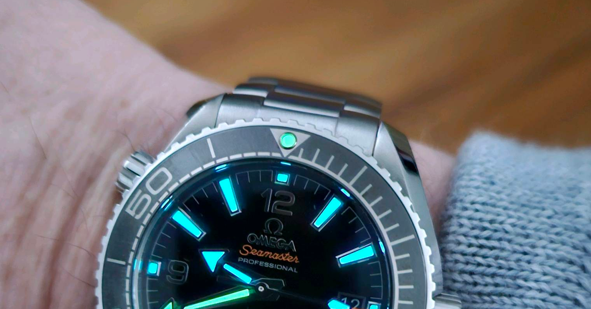 Omega Planet Ocean Lume Shot | WatchCrunch