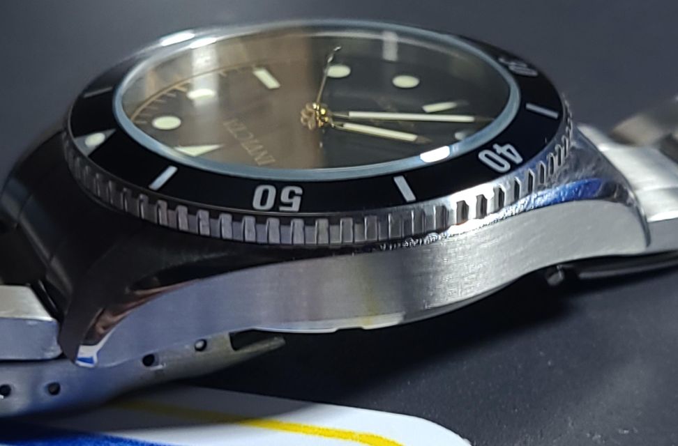 Invicta 1953: Smarter by the Second? (Review) | WatchCrunch