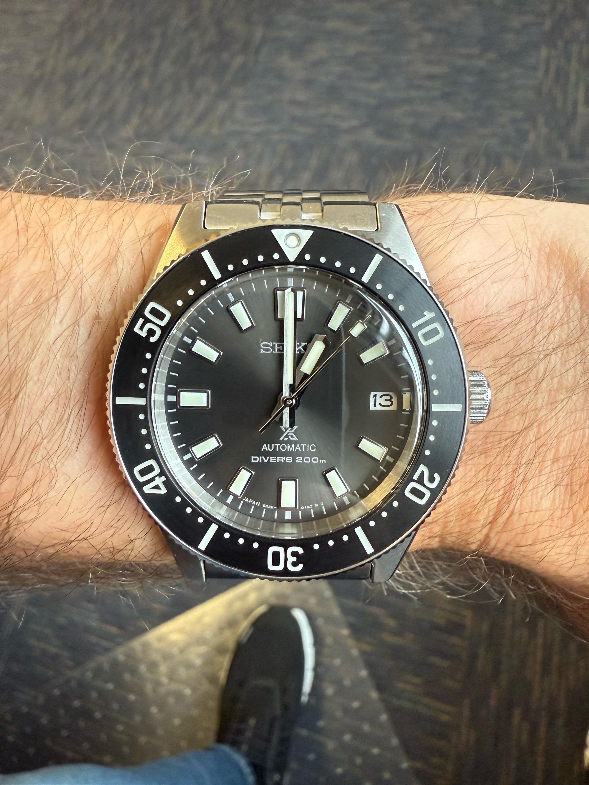 Resetting Hands | WatchCrunch