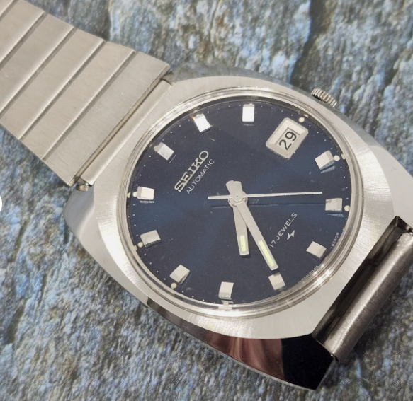 Seiko 7005 | WatchCrunch
