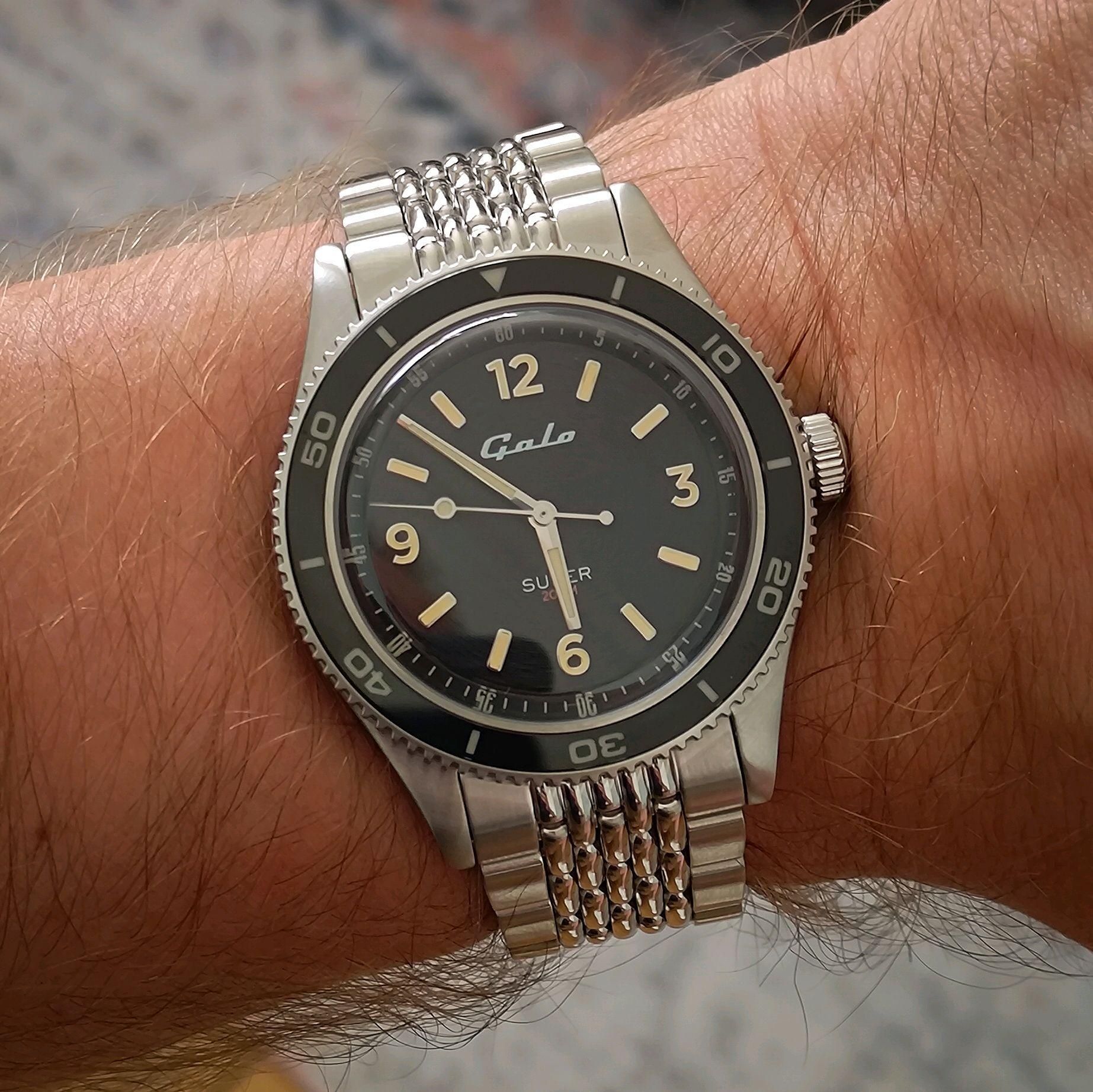 Galo Super 200 | WatchCrunch