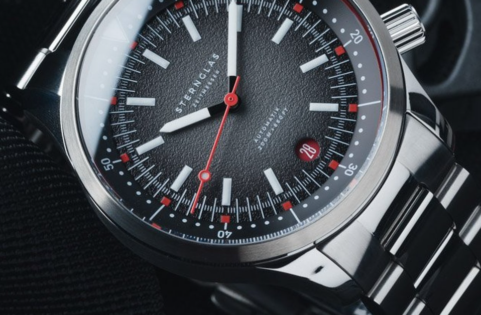 The Sternglas Merion Diver | WatchCrunch