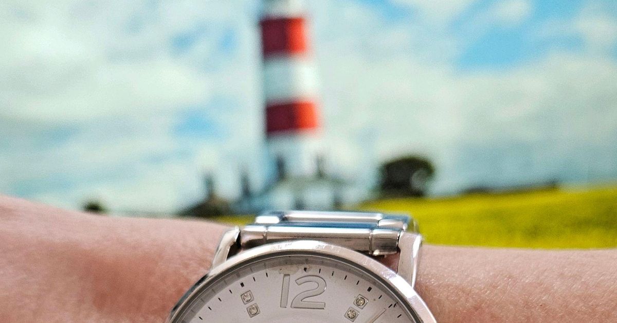 Hubby Rocks! | WatchCrunch