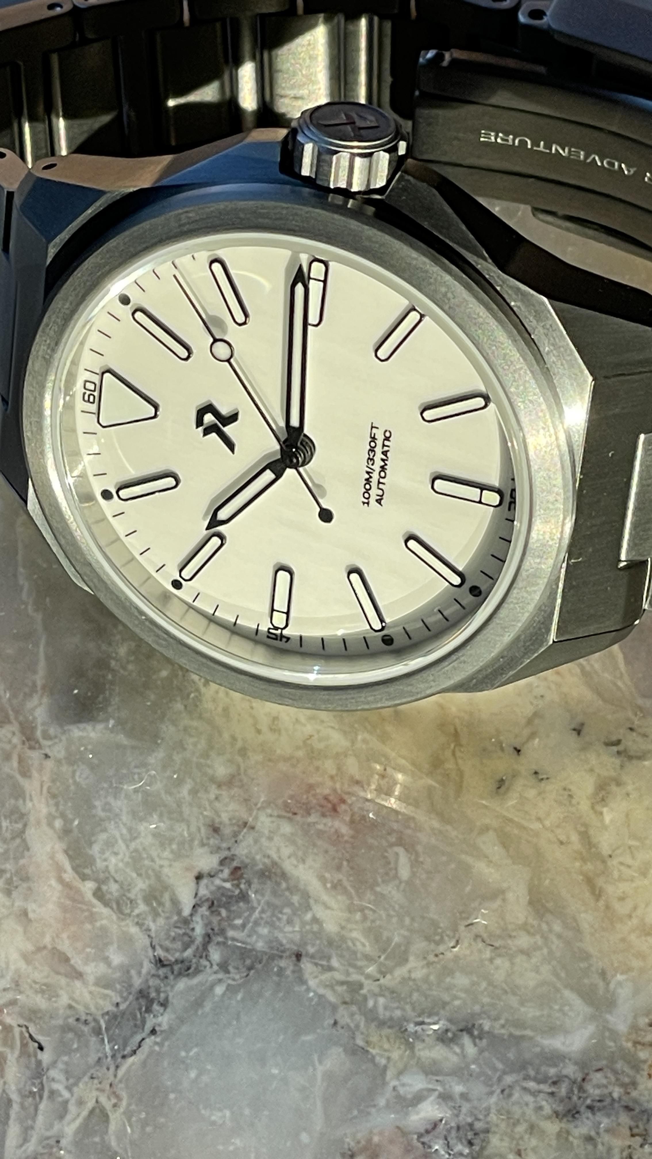Review of the RZE Resolute Pro (Titanium, White Enamel 40mm) | WatchCrunch