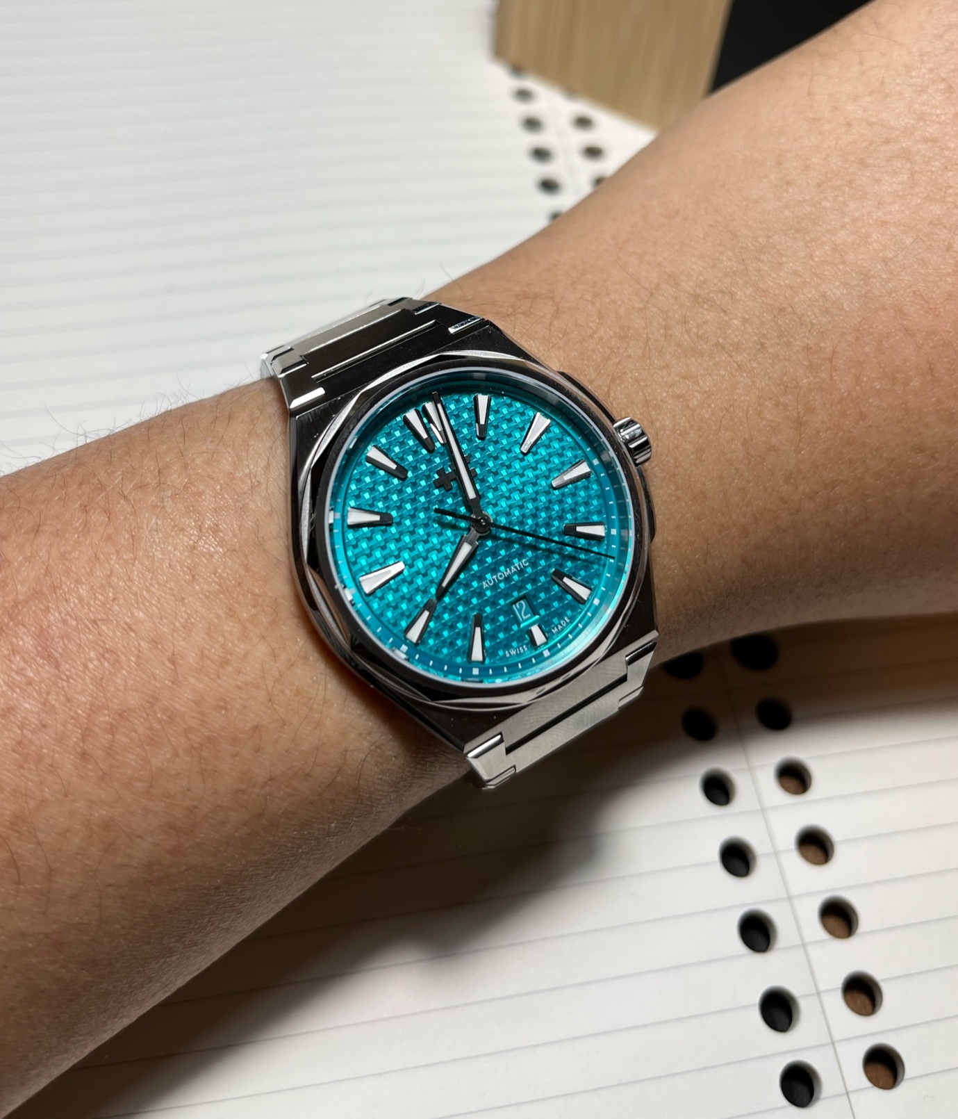 The new CW Twelve color is stunning | WatchCrunch