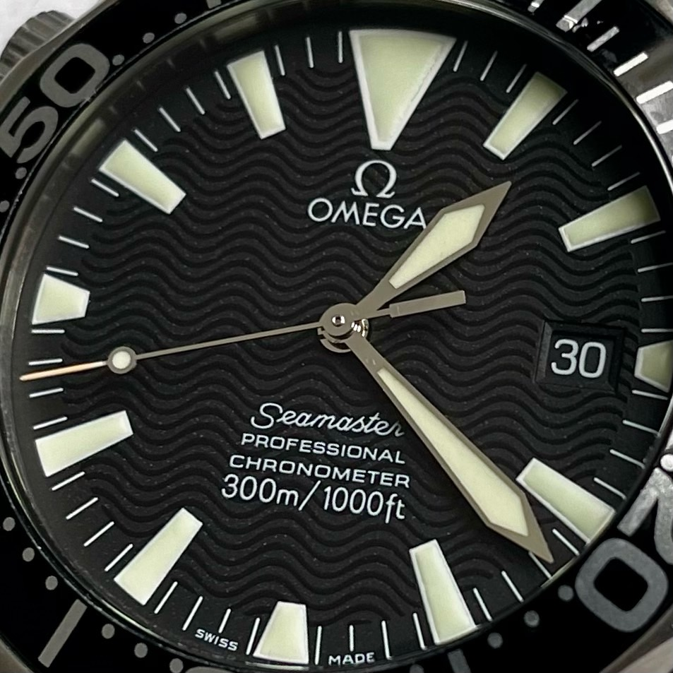 Matte or shiny dial? | WatchCrunch