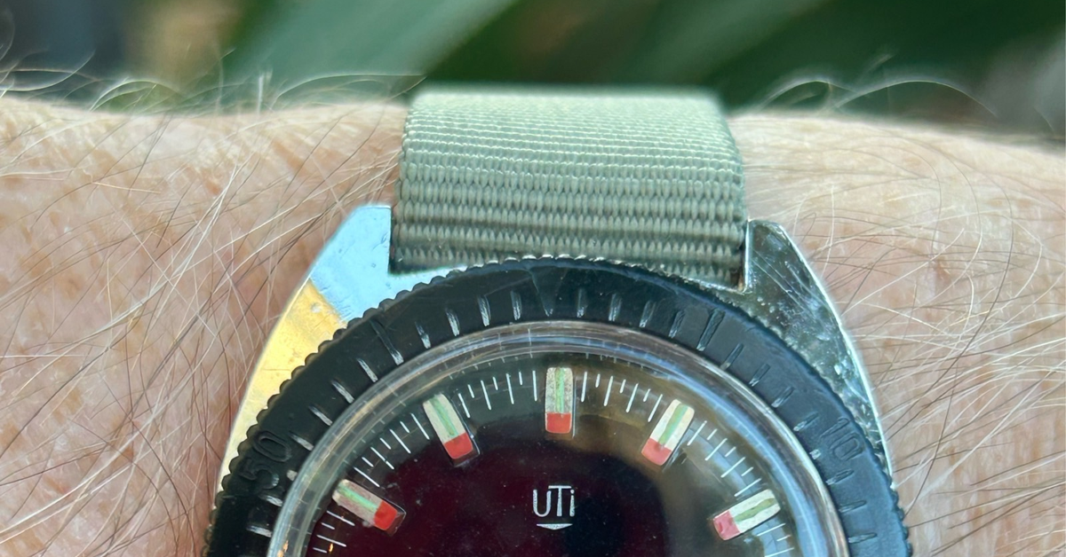 UTI Skin Diver | WatchCrunch