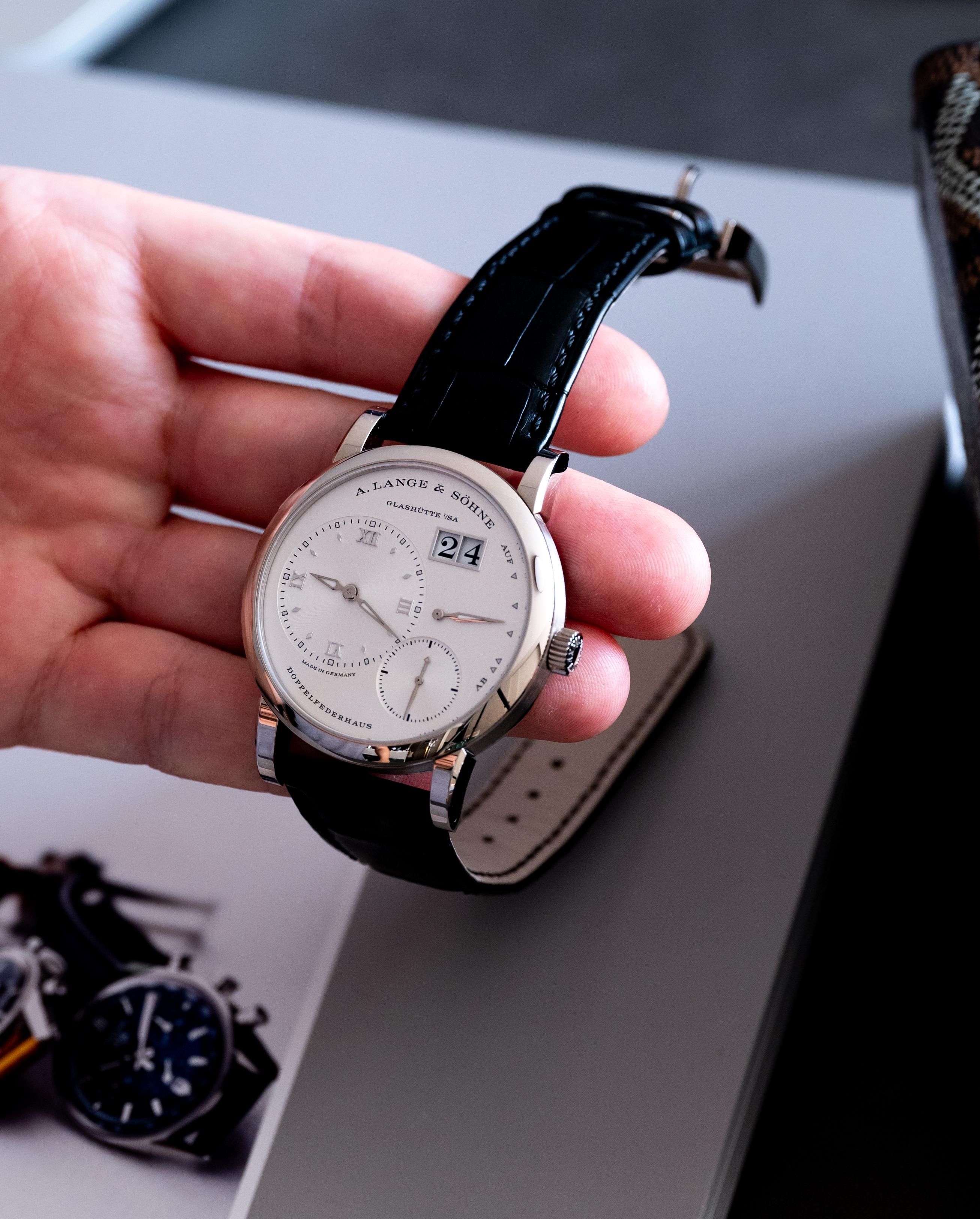 A. Lange & Söhne Lange 1 Ref: 191.039 Review | WatchCrunch