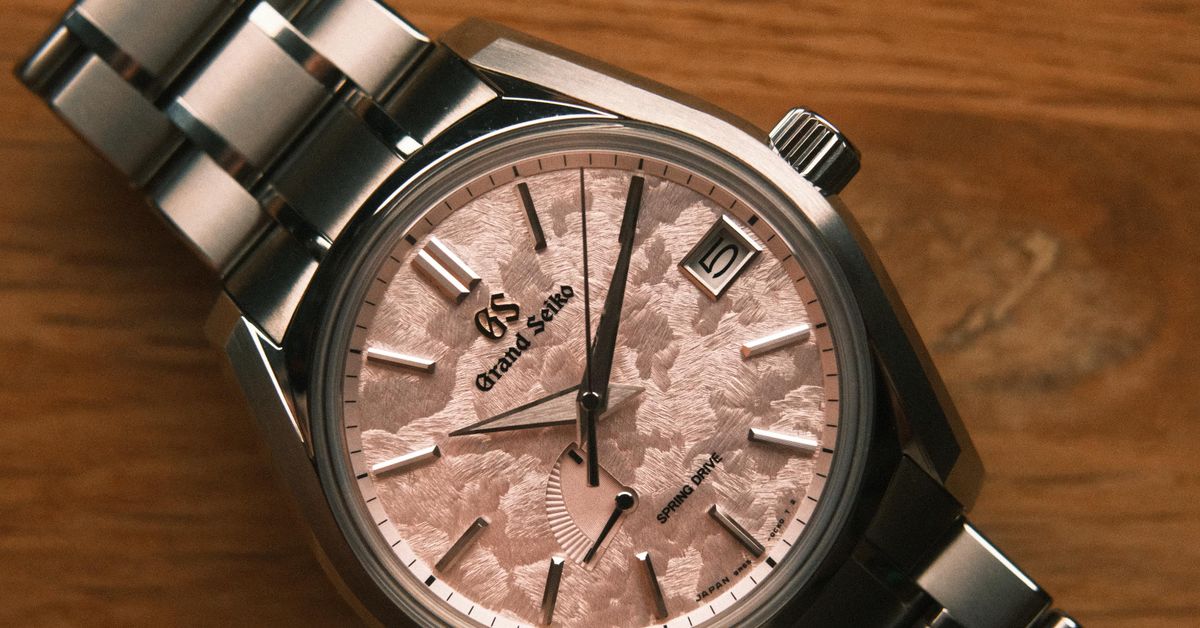 Grand Seiko Shunbun (SBGA413) | WatchCrunch