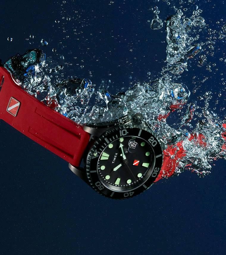Timex Tiburón Automatic 44mm Synthetic Rubber Strap Watch | WatchCrunch